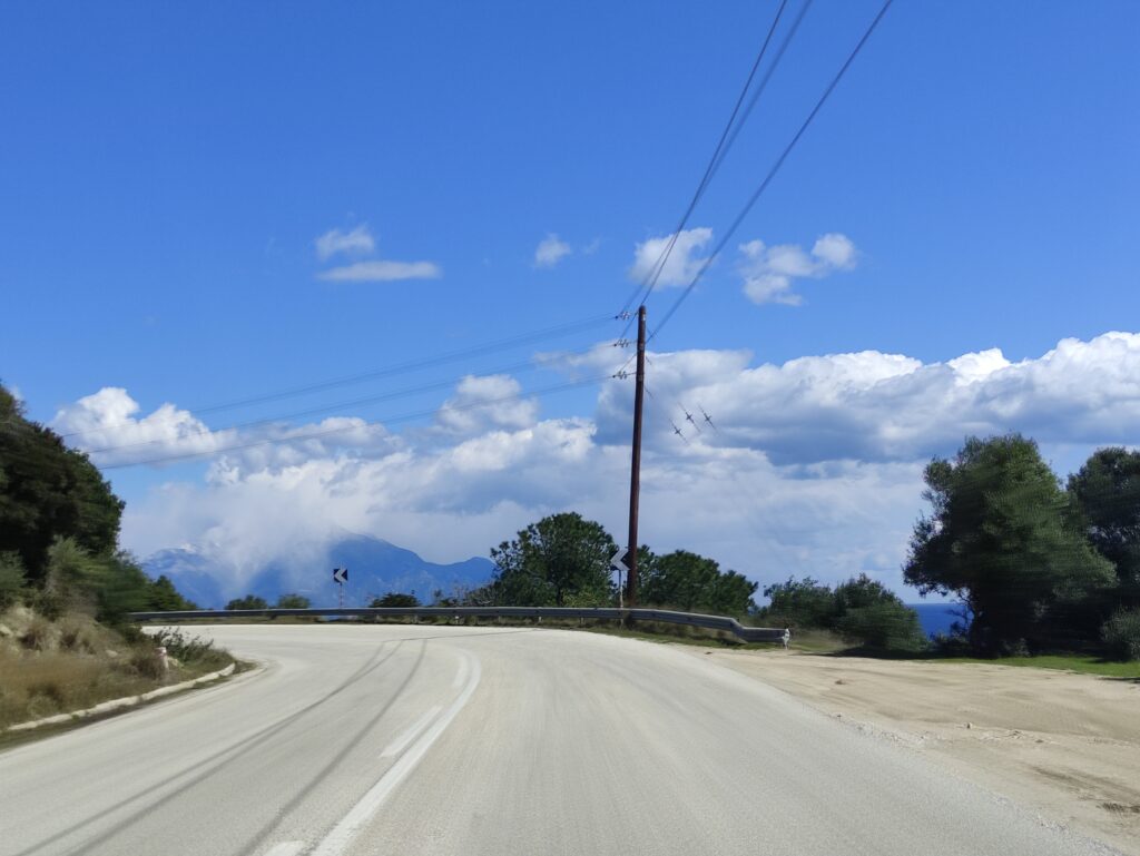 Ανοιξιάτικος ο καιρός το ΣΚ - Meteology Application